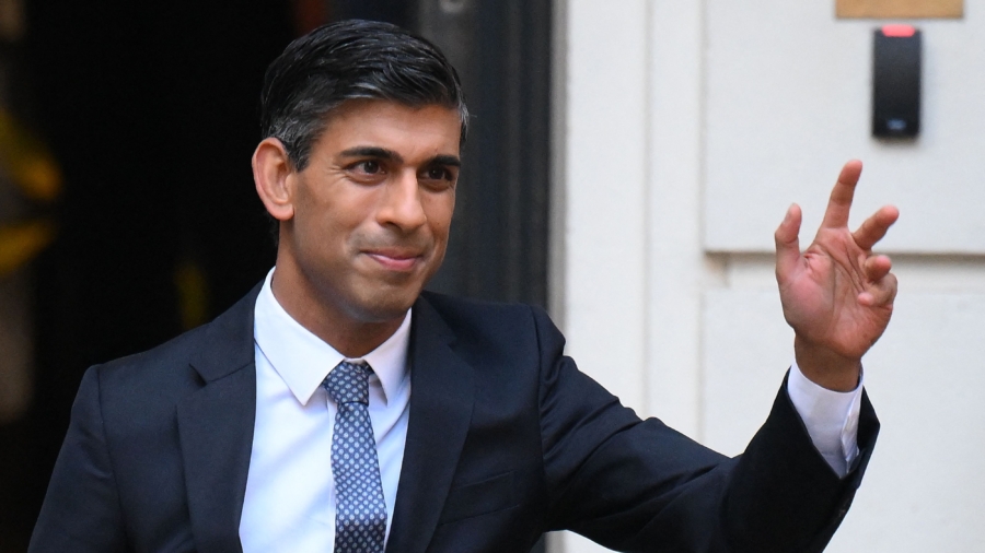 Rishi Sunak’s Ties to China and the WEF | NTD