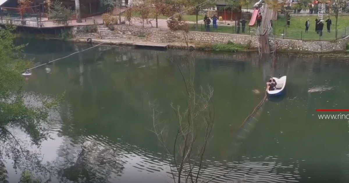 2 Women Killed, 10 Injured as Hanging Bridge Collapses in Serbia | NTD