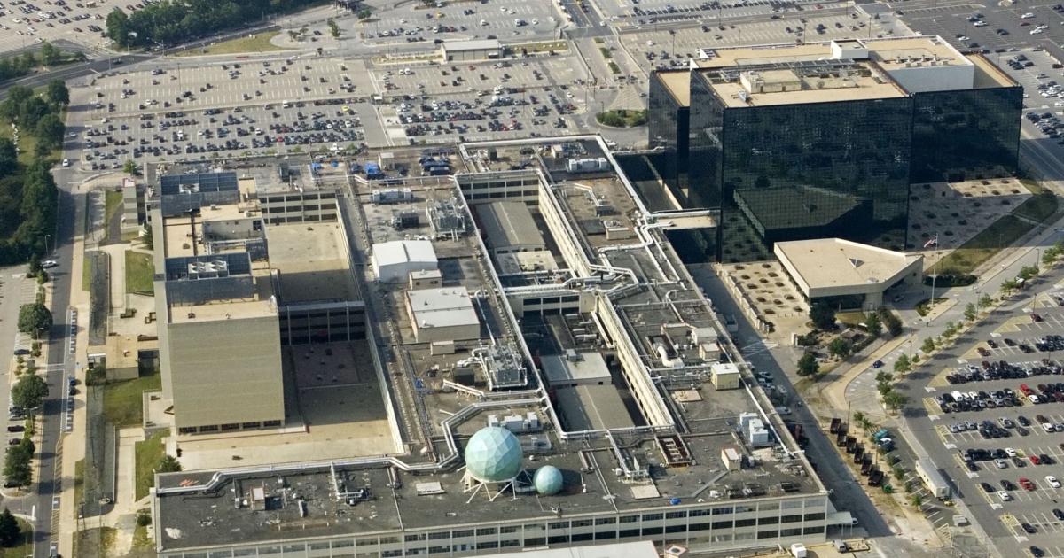 Former NSA Staffer Charged With Espionage After Trying to Sell ...