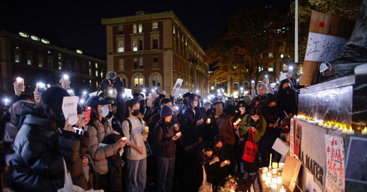UPenn Students Protest China’s COVID-19 Lockdowns, Mourn Deaths of ...