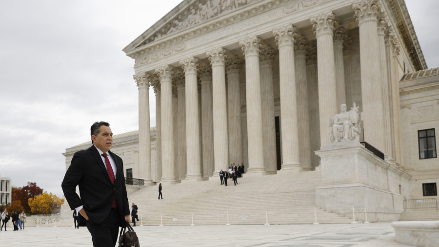 SCOTUS Weighs Race-Based College Admissions | NTD
