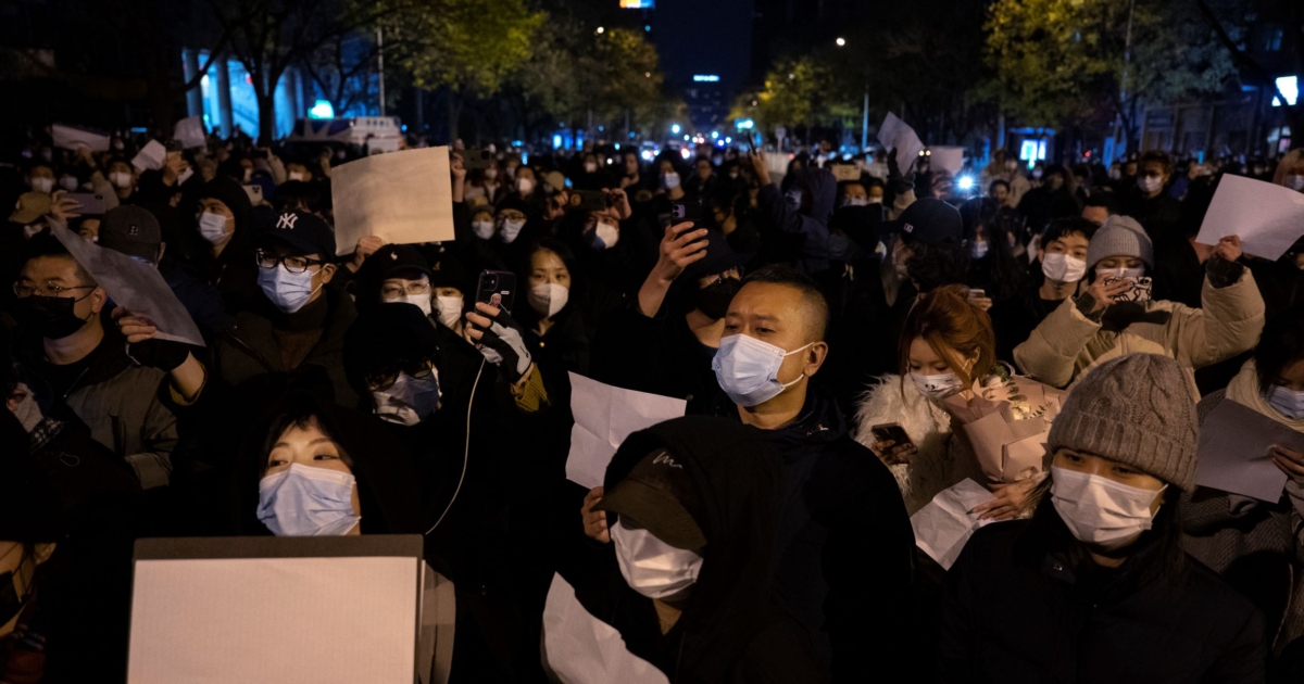 Mass Protests After Xinjiang Apartment Fire Deaths Sees Chinese ...
