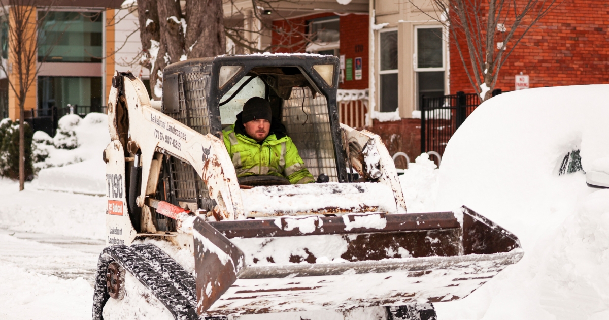 Warmer Weather on the Way for Western New York After Deadly Blizzard | NTD