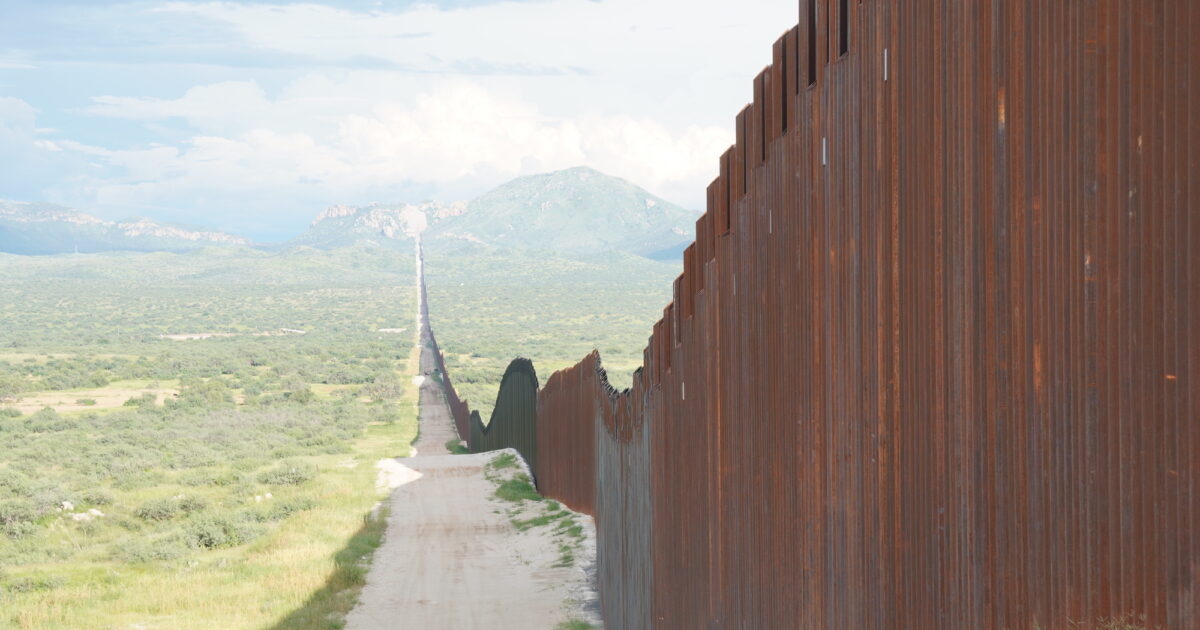 Border Patrol Seeking Contractors for Construction of Border Barriers ...
