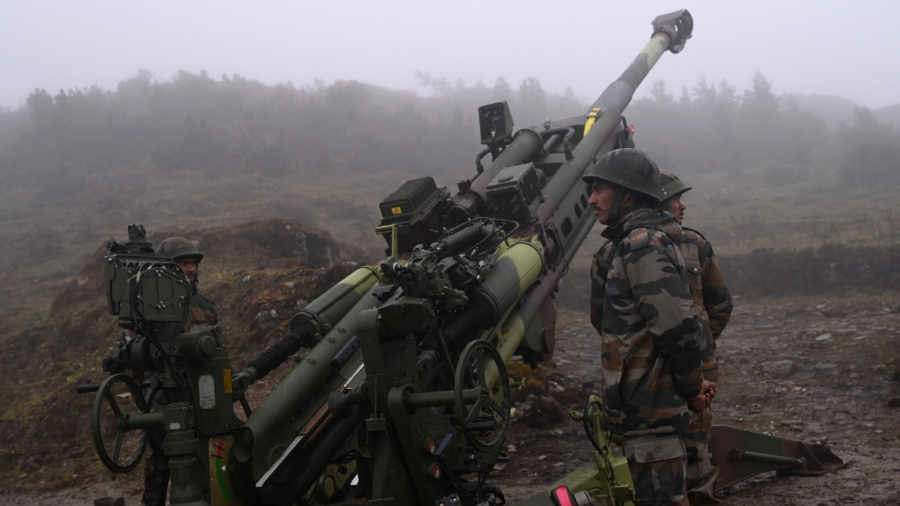 India, China Troops Scuffled Near Disputed Border Following India-US ...