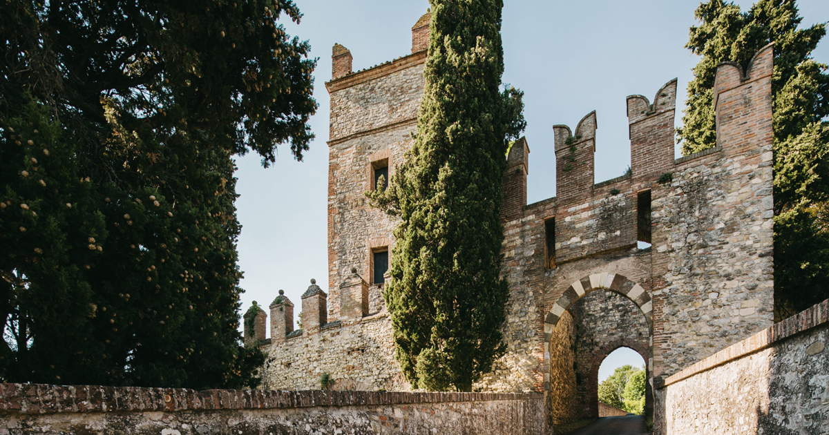 Italian Castle, Palace and Village on Sale for $2 Million - TrendRadars