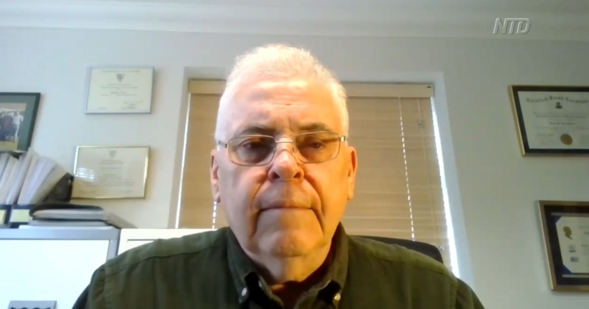 The Dark Story Behind Festive Greeting Cards | NTD