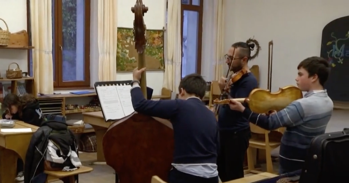 Hungarian Folk Music Vies for UNESCO Status | NTD