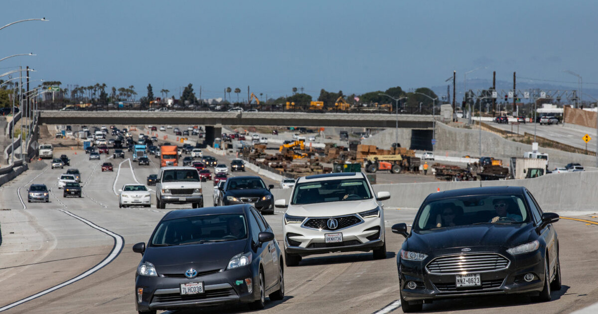 California Bill Would Ban Young Drivers From Using Hands-Free Phone ...