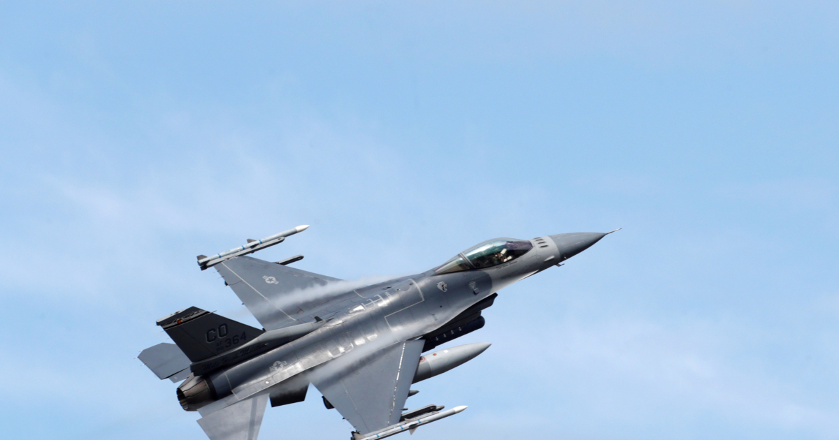 Biden Says No F-16s for Ukraine as Russia Claims Gains | NTD