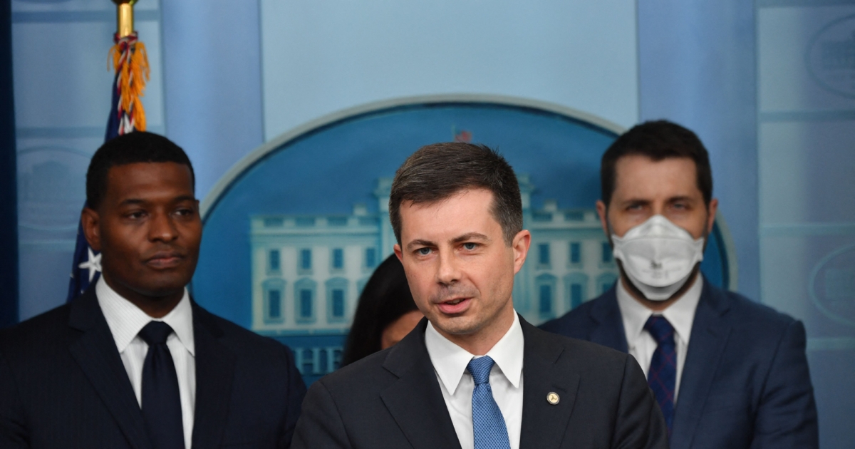Buttigieg: Feds ‘Not Ruling Out’ Nefarious Activity That Grounded All ...