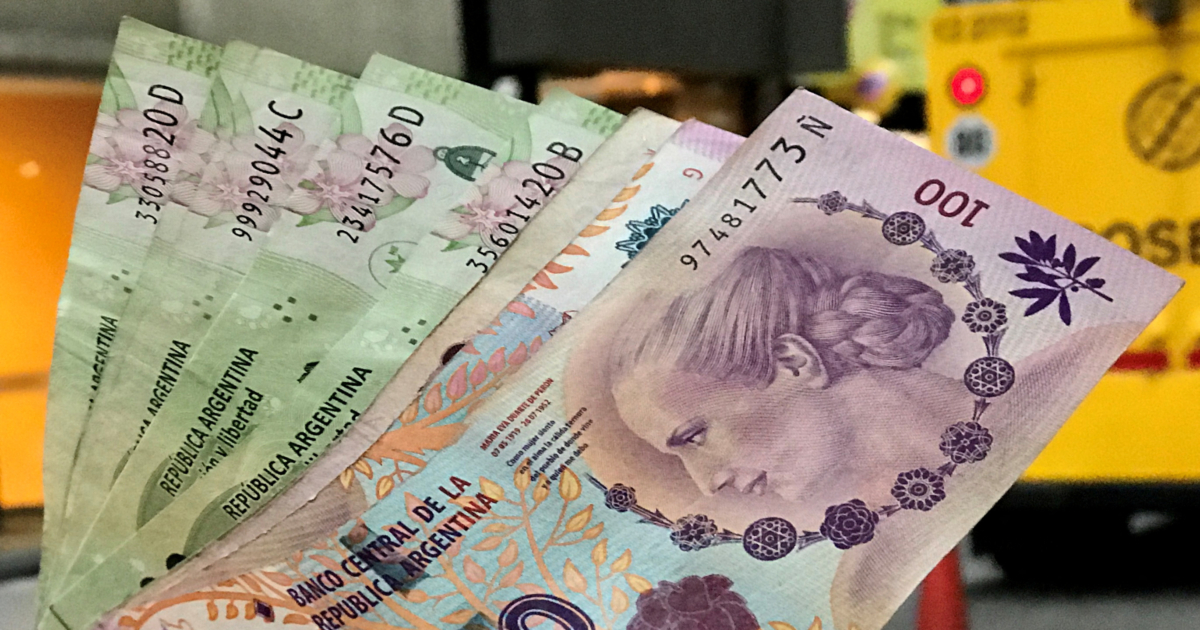 Argentina OKs New 2,000 Peso Bill as Inflation Bites, Still Only Worth ...