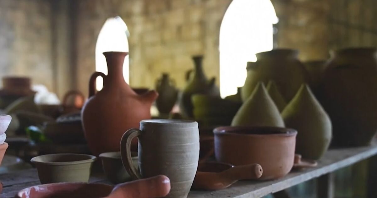 Lebanese Potter Works to Keep Tradition Alive | NTD