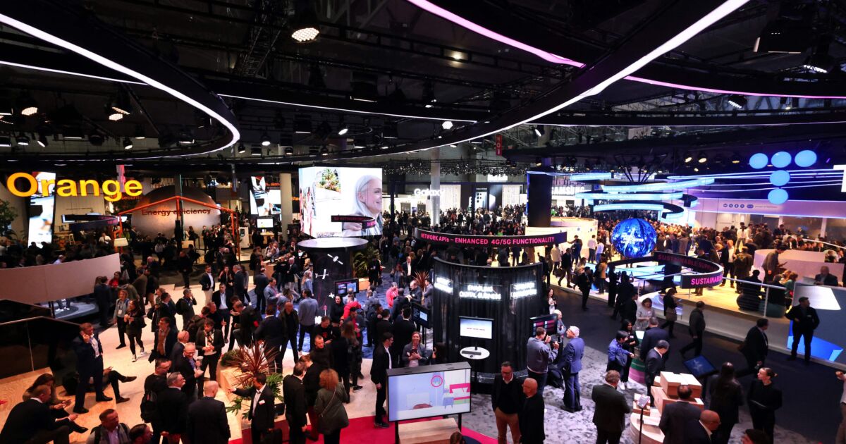 AI and Metaverse Take Center Stage at MWC | NTD