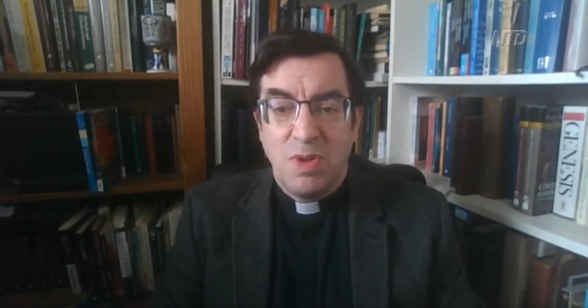 Chaplain in LGBT Row to Appeal Tribunal Ruling | NTD