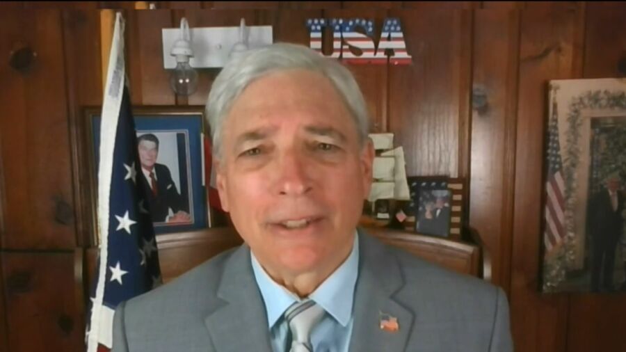 ‘Lower the Temperature’ Over Trump Indictment: Lt. Steven Rogers | NTD