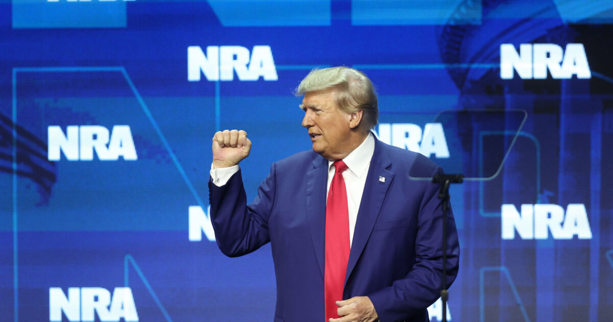 Trump 2024 Fundraising Soars Nearly $19 Million First Quarter After ...