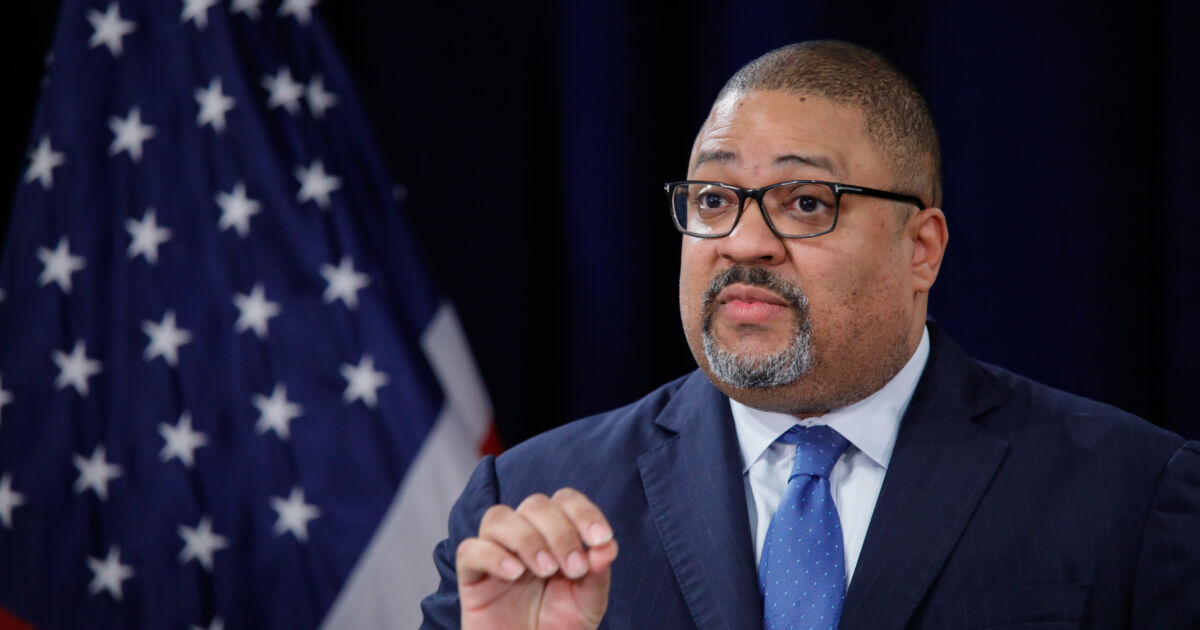 DA Alvin Bragg Sued After Refusing to Release Trump Prosecution Records ...