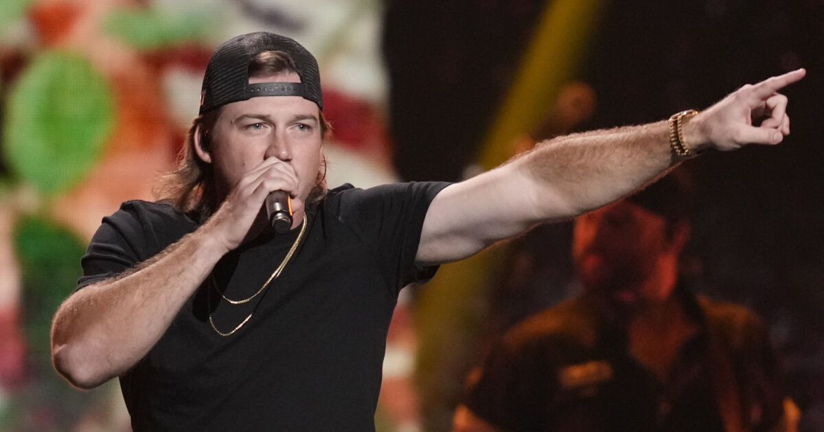 Morgan Wallen Concert Delayed Over ‘Terrorist Threat’ Against Kansas ...