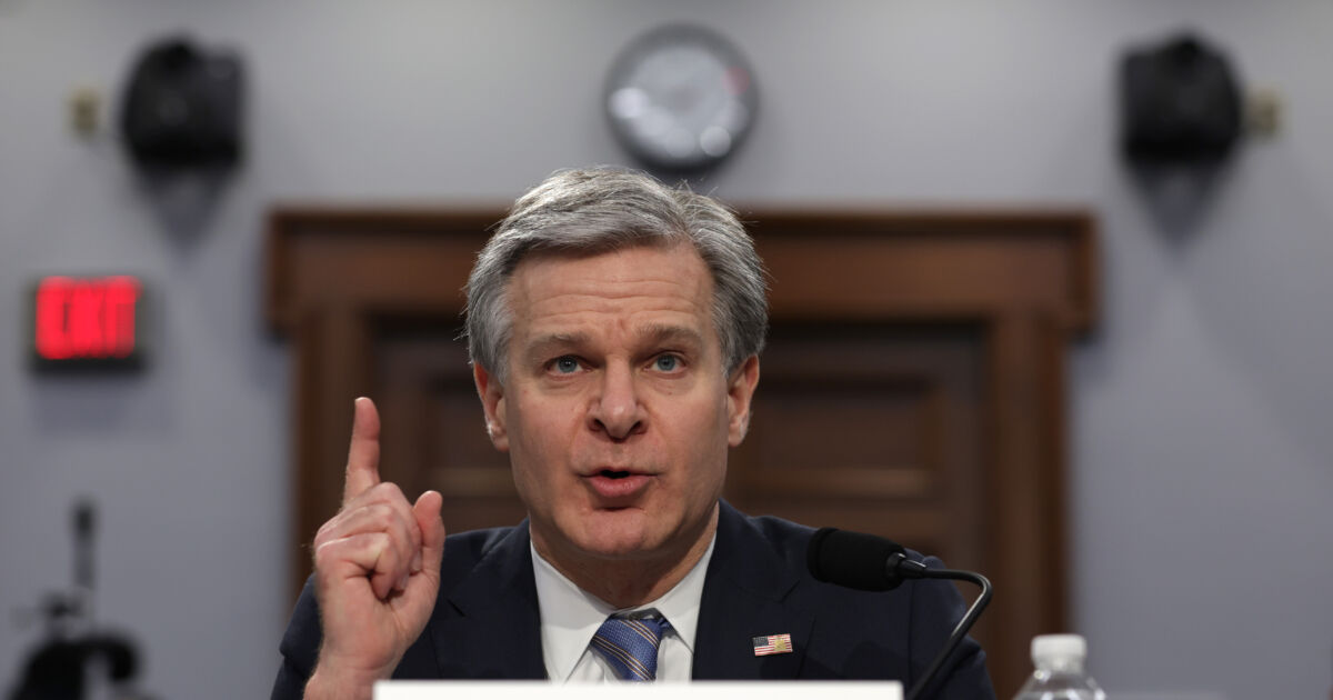 Chinese Hackers Outnumber US Cyber Agents ‘By at Least 50 to 1’: FBI ...