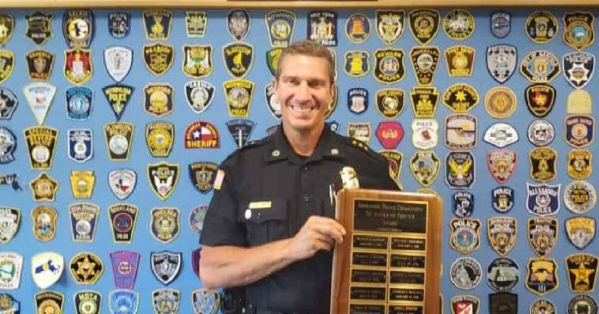 Ex-Massachusetts Deputy Chief Indicted on Child Rape Charge | NTD