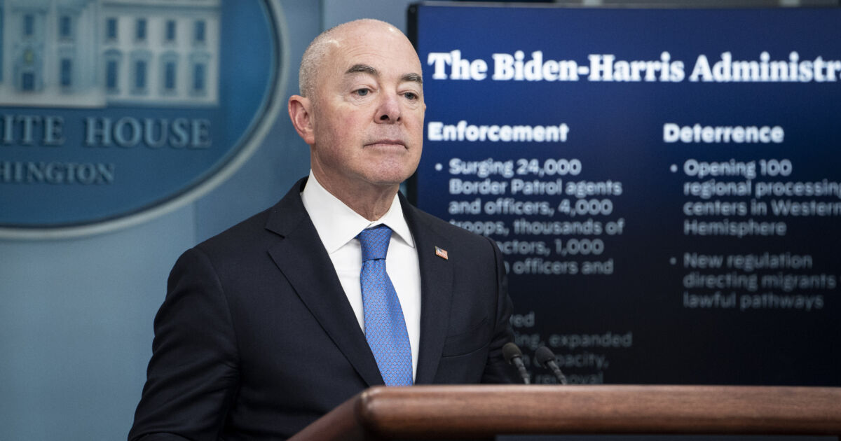 Homeland Security Chief Warns Border Could Still See Surge After Title ...