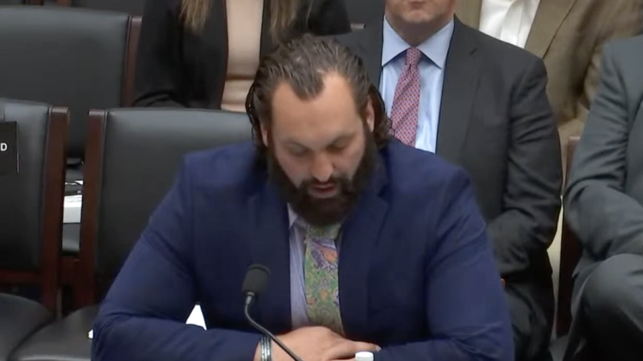 ‘I’m Sad, I’m Disappointed, I’m Angry’: FBI Whistleblower on Reason to ...