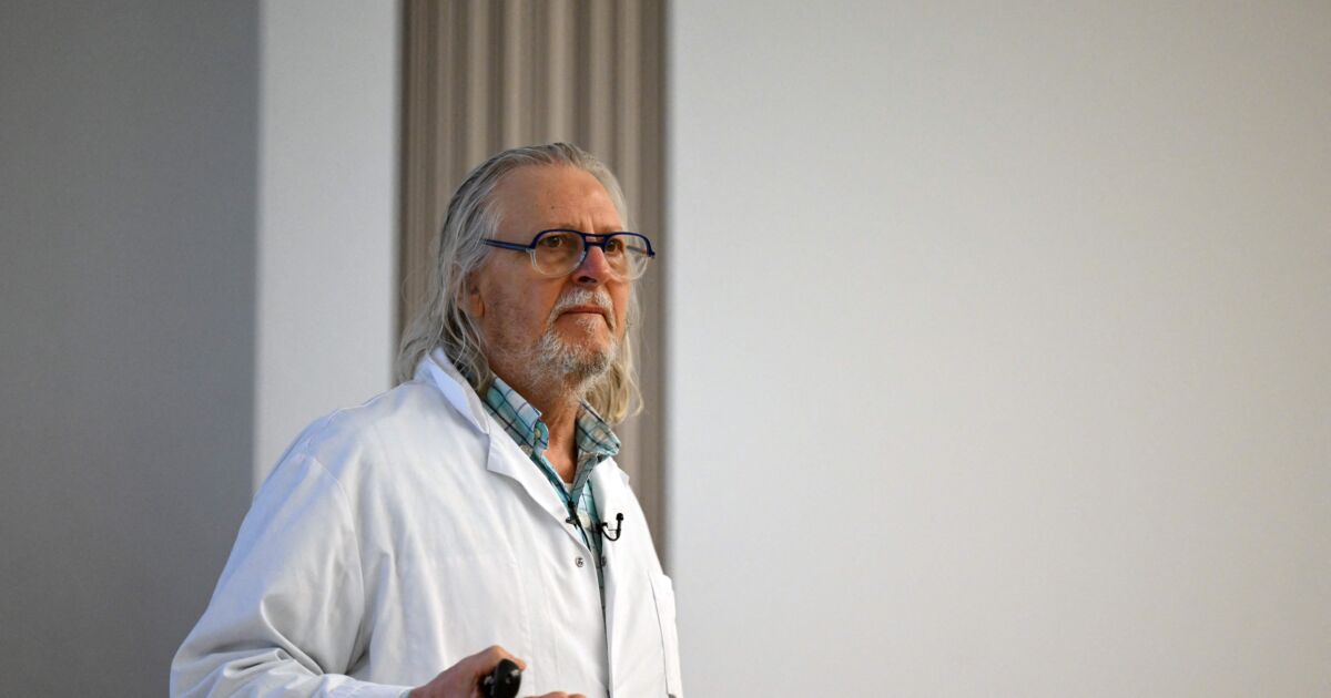 Virologist Sued Over COVID Treatment Study | NTD