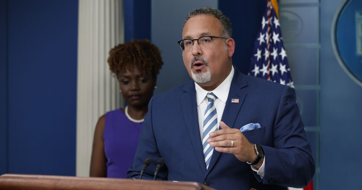 White House Holds Press Briefing After Supreme Court Rulings | NTD