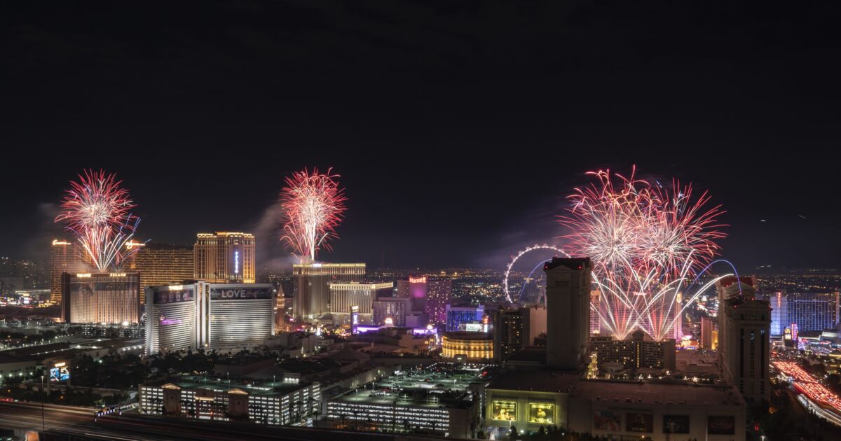 What to Know About Fourth of July Holiday Origins and Traditions | NTD