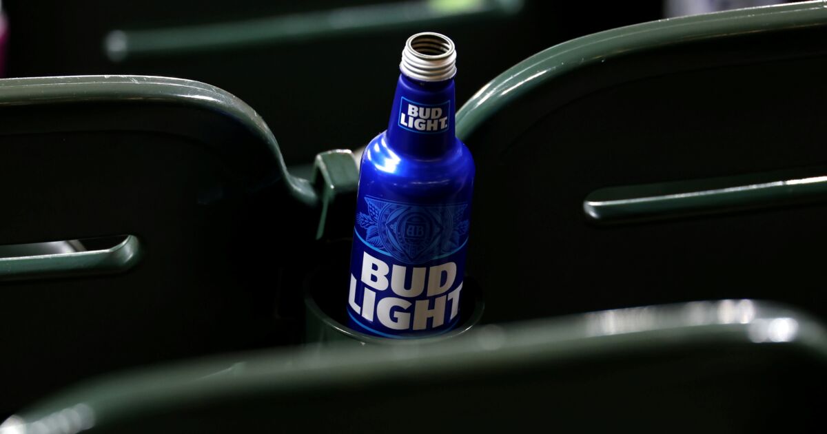 Bud Light’s Latest Move Pushes Drinkers Further Away, Ex-official Warns ...