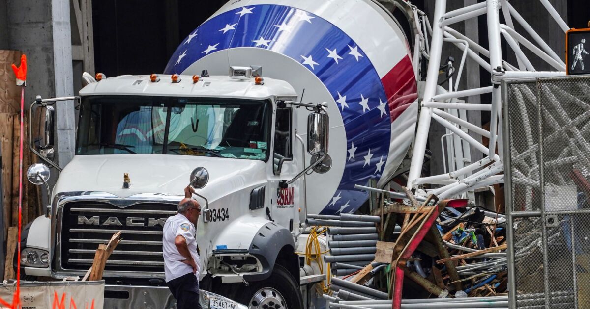 New York City Crane Collapse Linked to Company and Operator With ...
