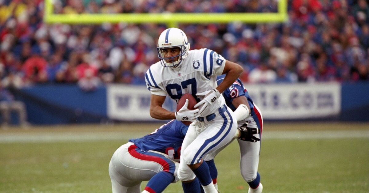 Former Colts, Cal Wide Receiver Sean Dawkins Dies Aged 52 | NTD