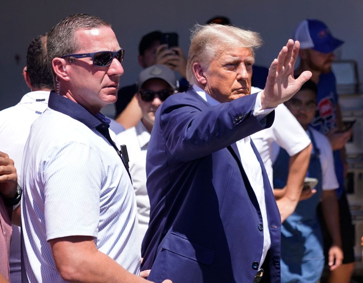 2 More Trump Co-Defendants Request Georgia Indictment Be Moved to ...