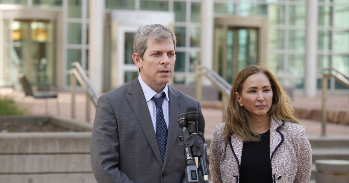 Dentist Convicted of Killing Wife on African Safari Given Life Sentence ...