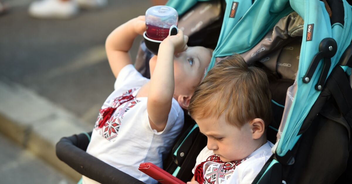 Screen Time Linked With Developmental Delays in Children Under 4, Study ...