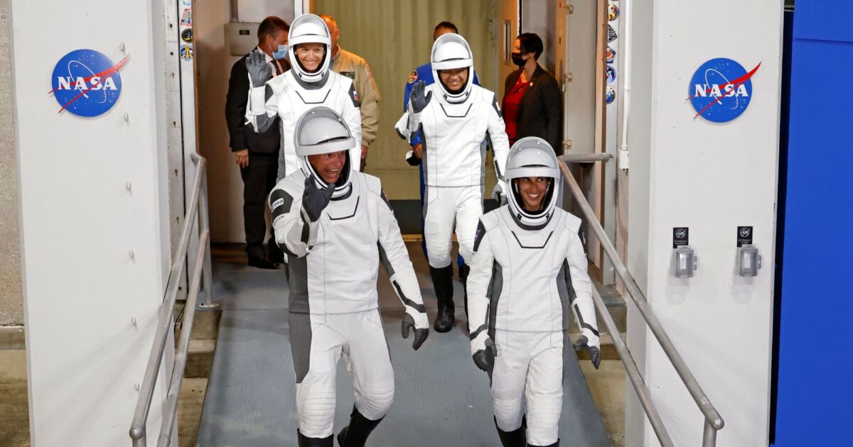 New Crew for the Space Station Launches With 4 Astronauts From 4 ...