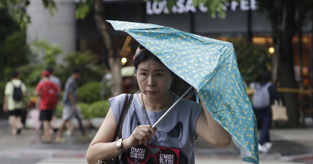 Taiwan Suspends Work, Transport, and Classes as Typhoon Haikui Slams ...