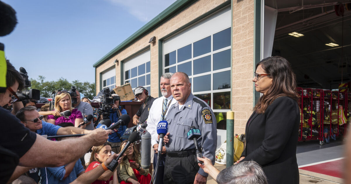 Police Announce 2 More Confirmed Sightings of Escaped Murderer on the ...