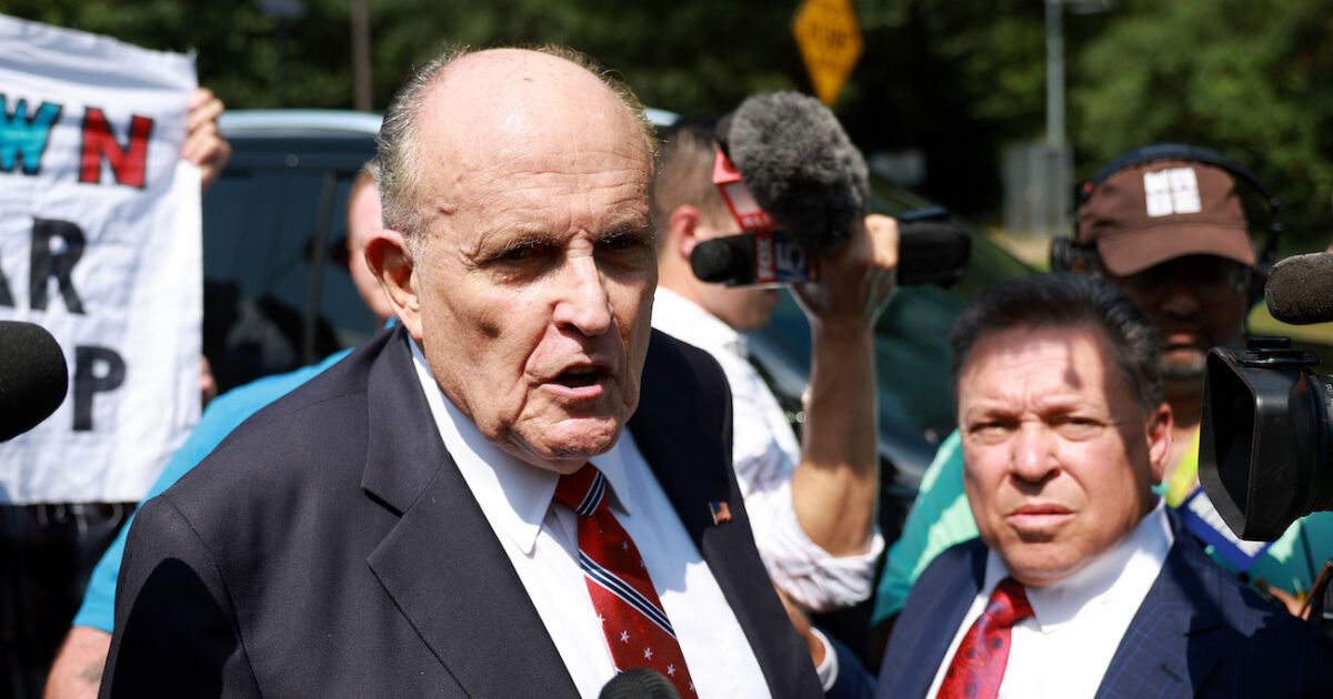 Judge Penalizes Giuliani in New Defamation Case Ruling | NTD