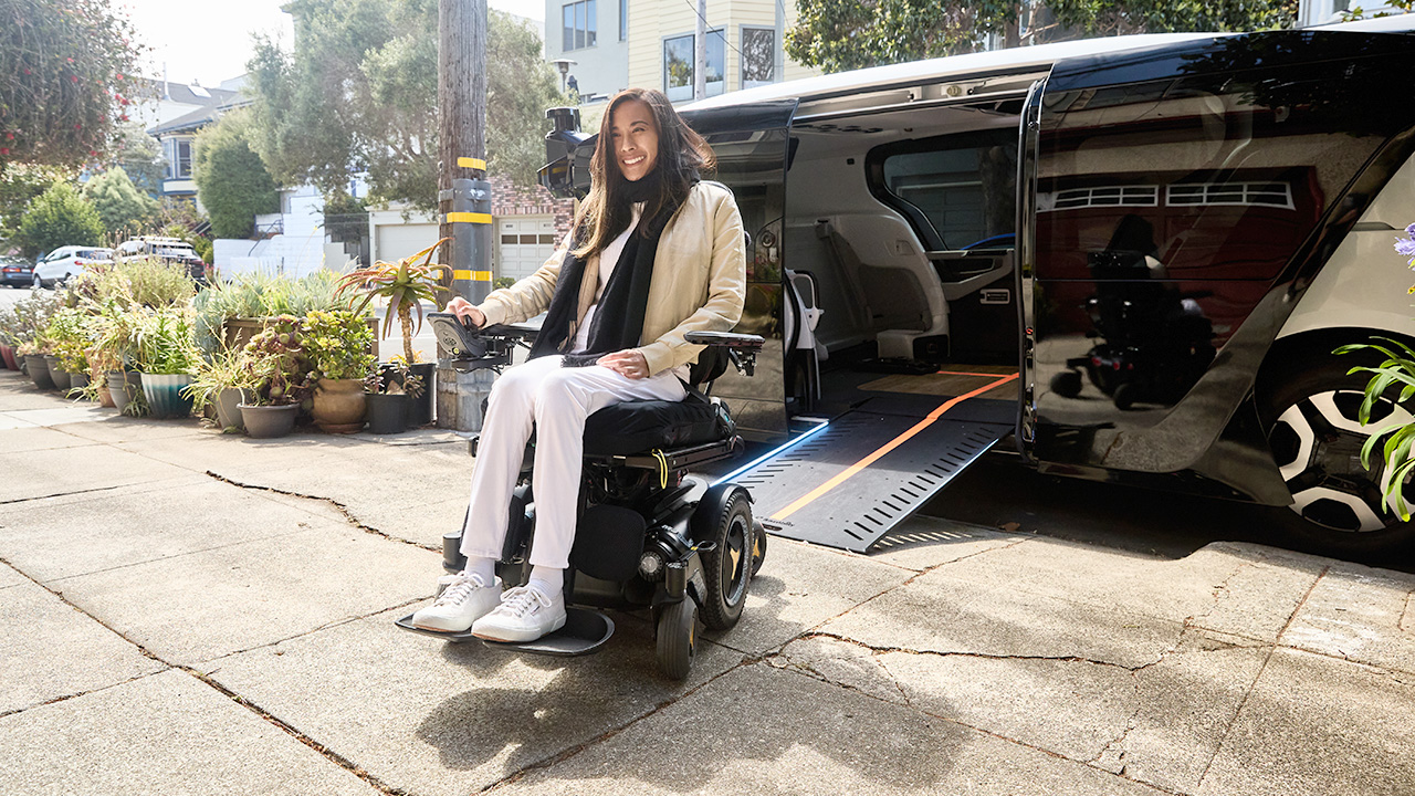 First Wheelchair Accessible Self-Driving Car | NTD