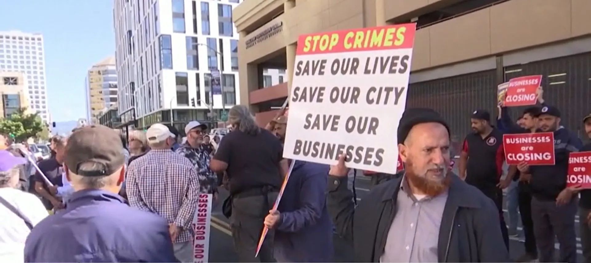 Oakland Businesses Strike, Protesting Crimes | NTD