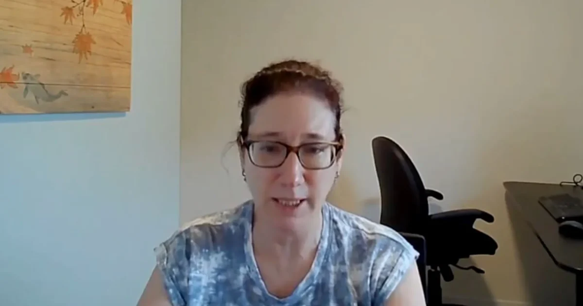 Woman From Kfar Aza Shares Accounts of Hamas Attack | NTD