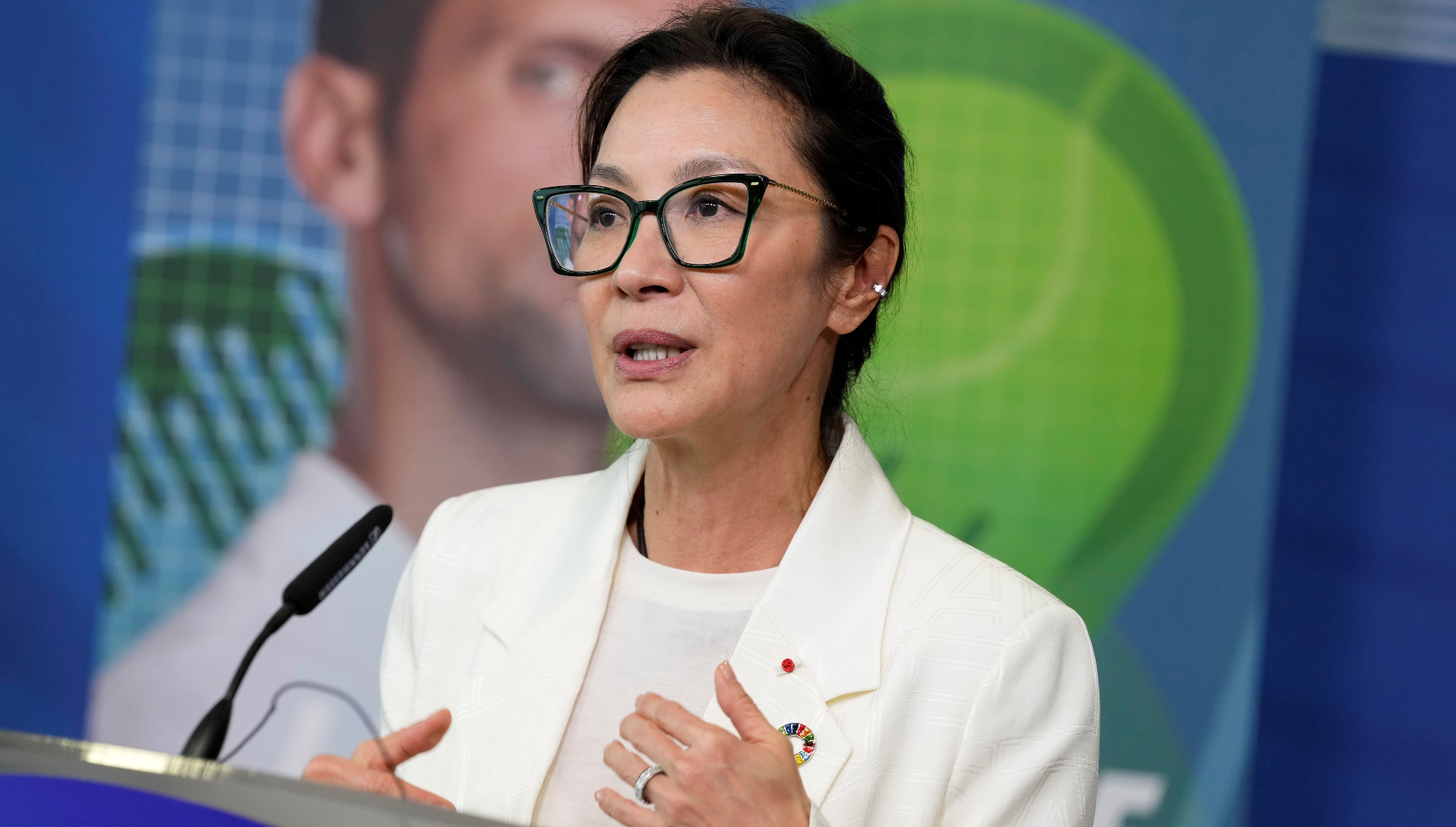 Oscar-Winner Michelle Yeoh Elected to Be International Olympic Committee Member | NTD