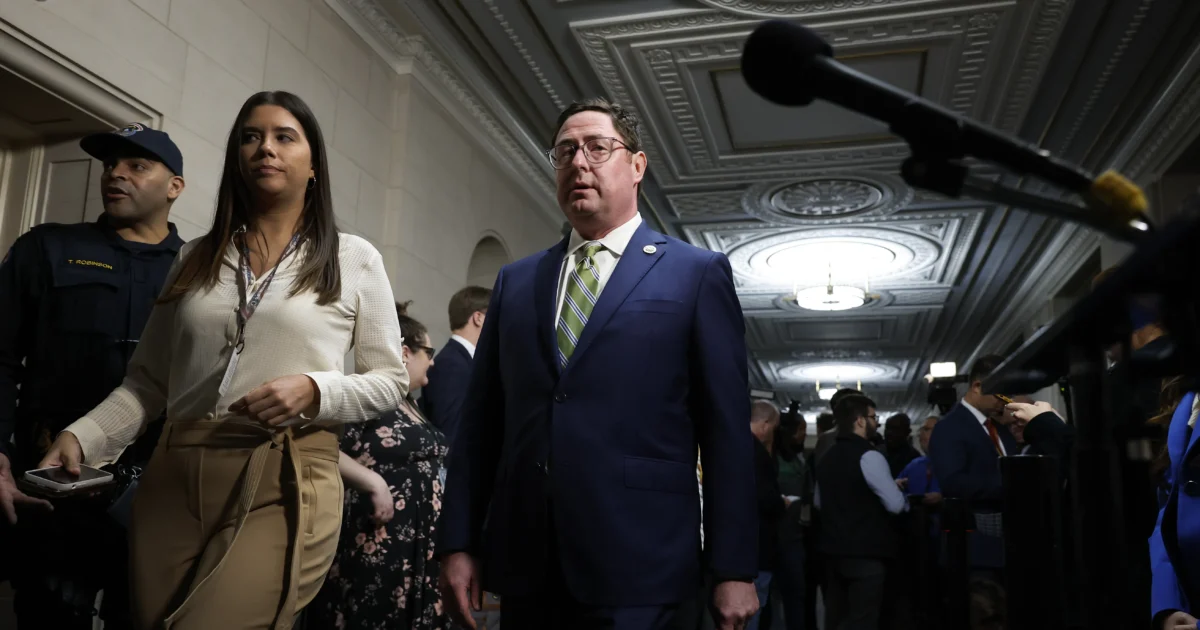 Rep. Flood Proposes GOP Unity Pledge | NTD