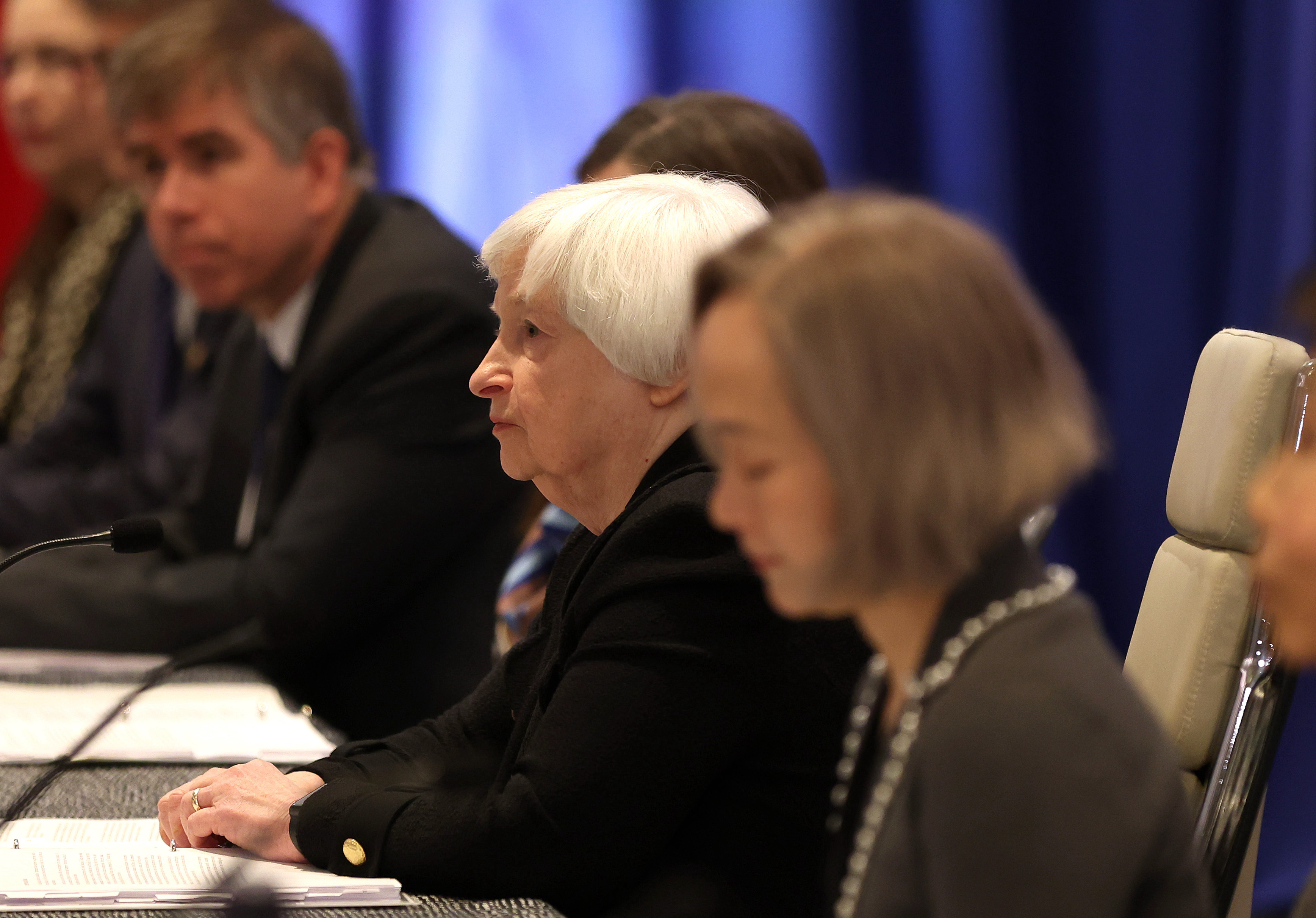 Yellen Assures No US–China Decoupling as Talks With Chinese Counterpart ...