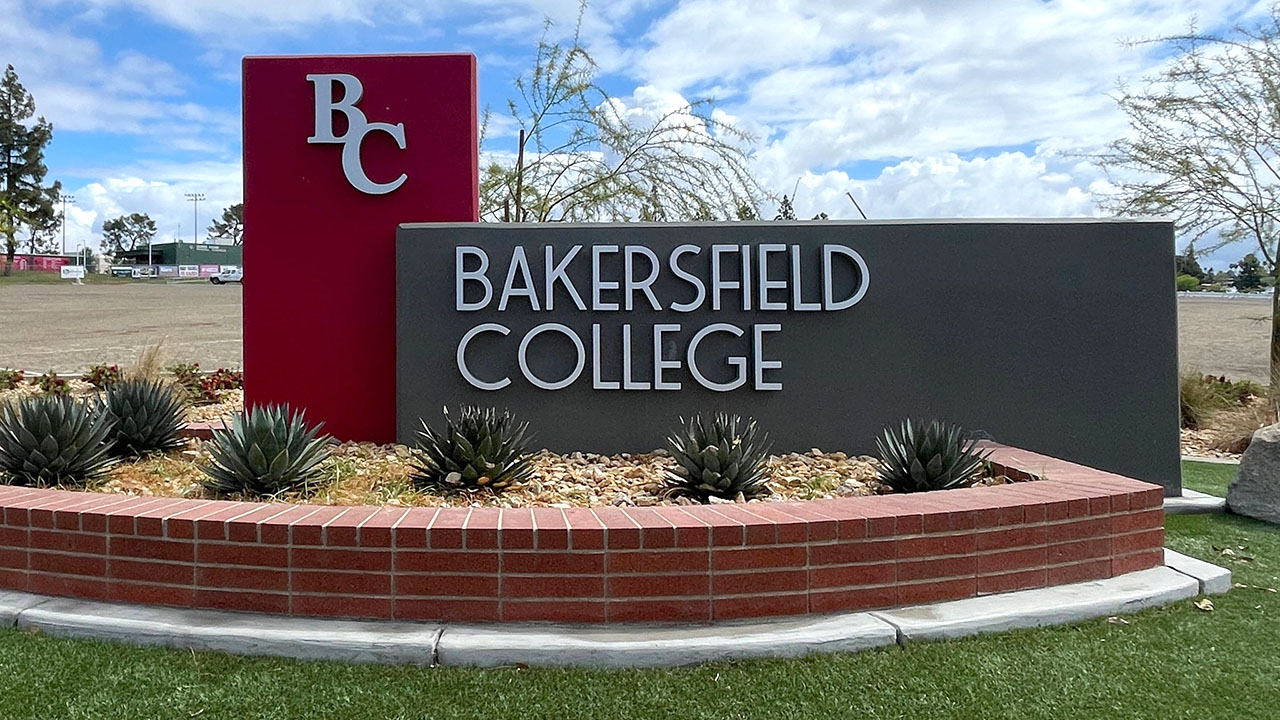 Judge Sides With History Professor Against College DEI Rules | NTD Judge Sides With History Professor Against College DEI Rules | NTD