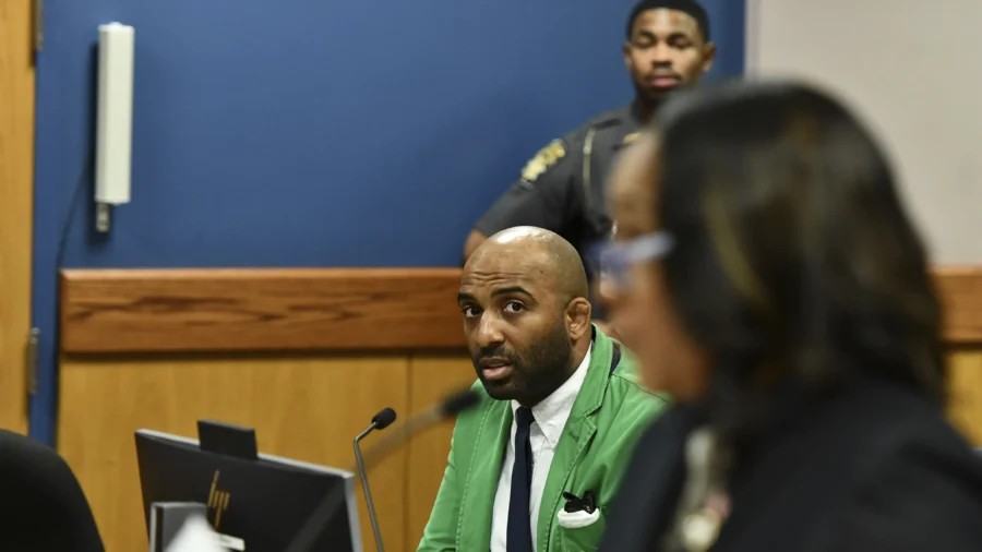 Court Hearing on Bond for Harrison Floyd, Co-defendant of Trump Case in ...