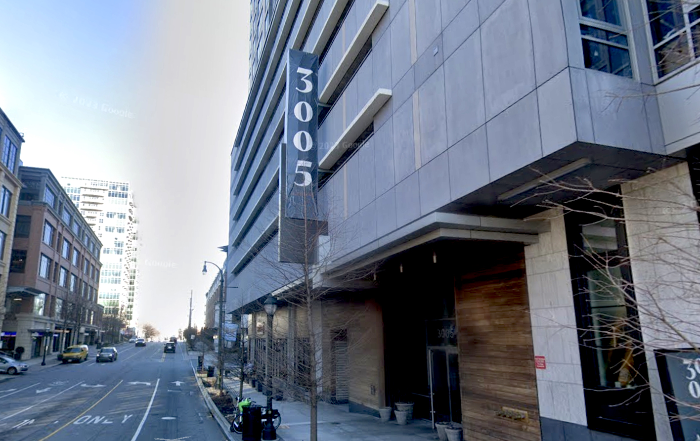 3 People Killed and One Wounded in Shooting at Atlanta Apartment Building, Police Say | NTD