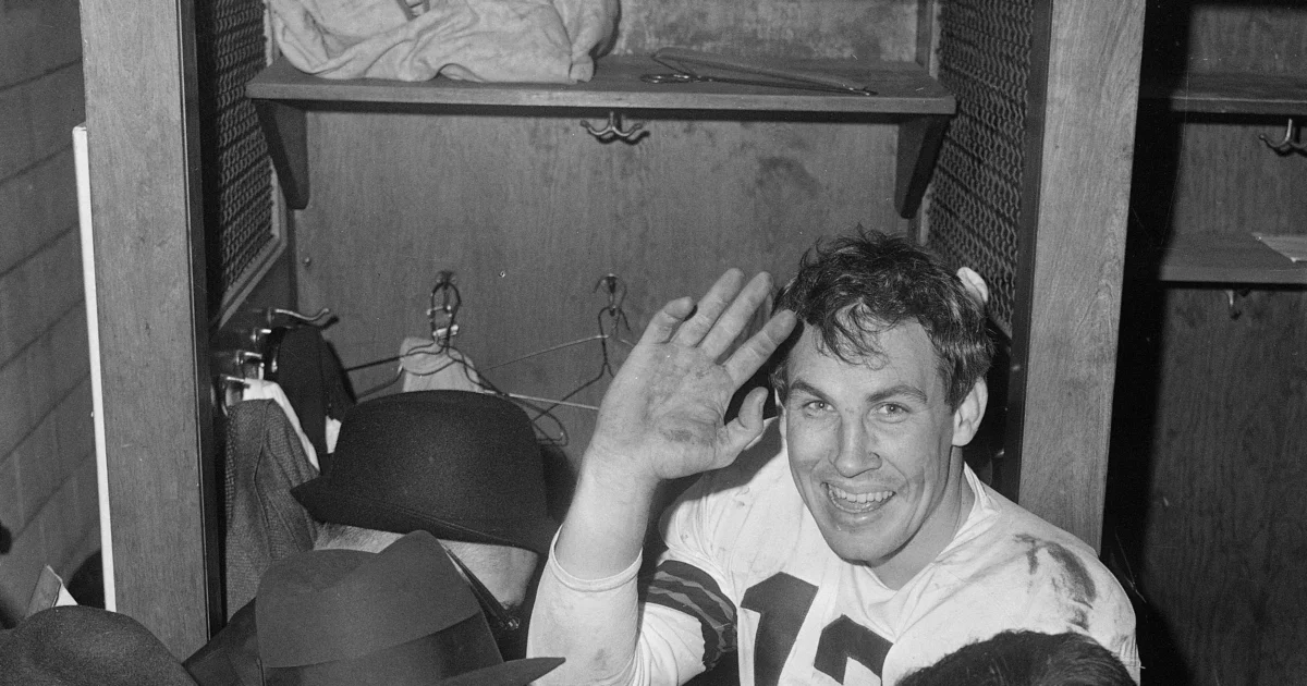 Frank Ryan, the Last Quarterback to Lead the Cleveland Browns to an NFL ...